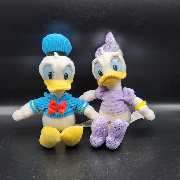 Disney | Toys | Disney Donald Duck And Daisy Duck Plush Stuffed Animals ...